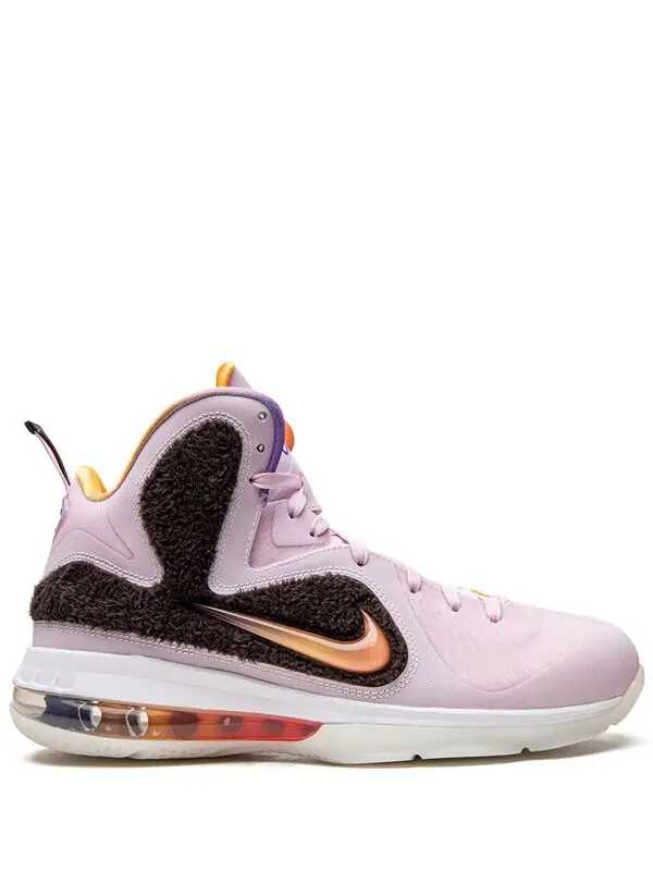 Nike Lebron King Of La Sneakers - Pink