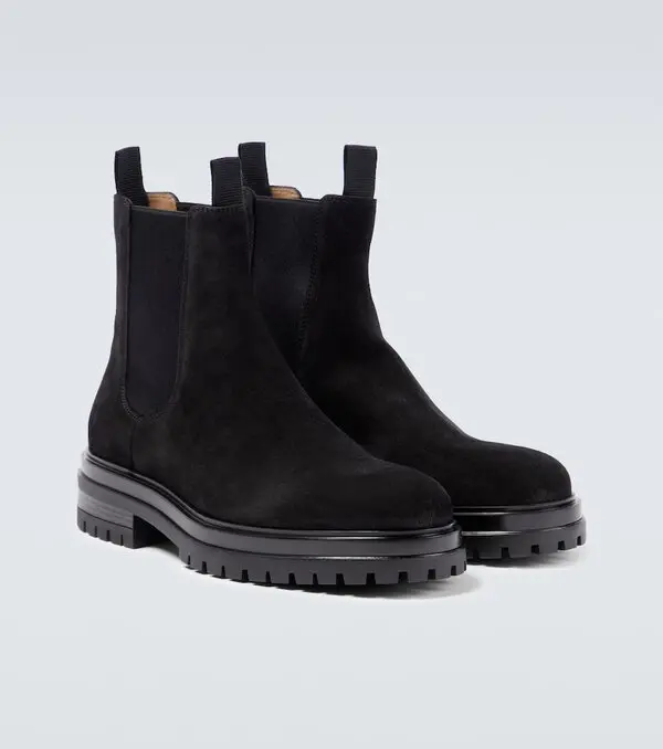 GIANVITO ROSSI Chester Suede Ankle Boots