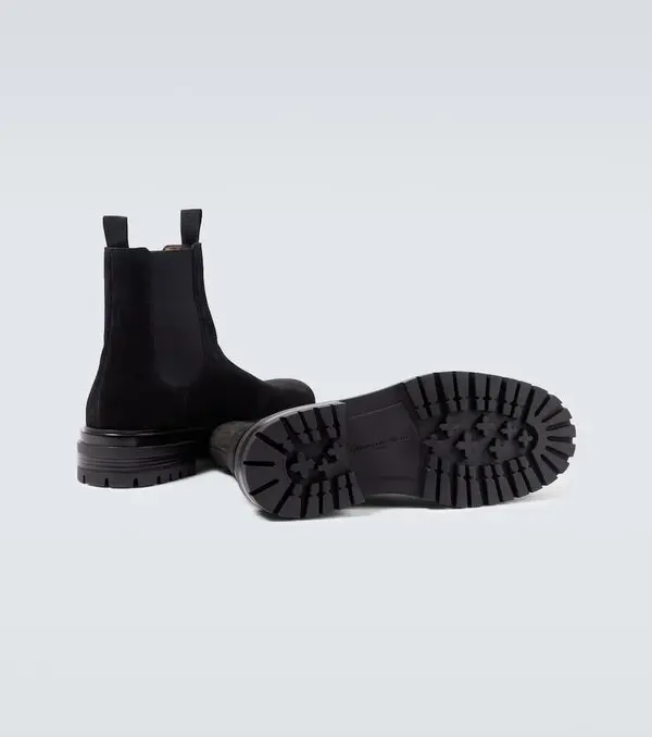 GIANVITO ROSSI Chester Suede Ankle Boots