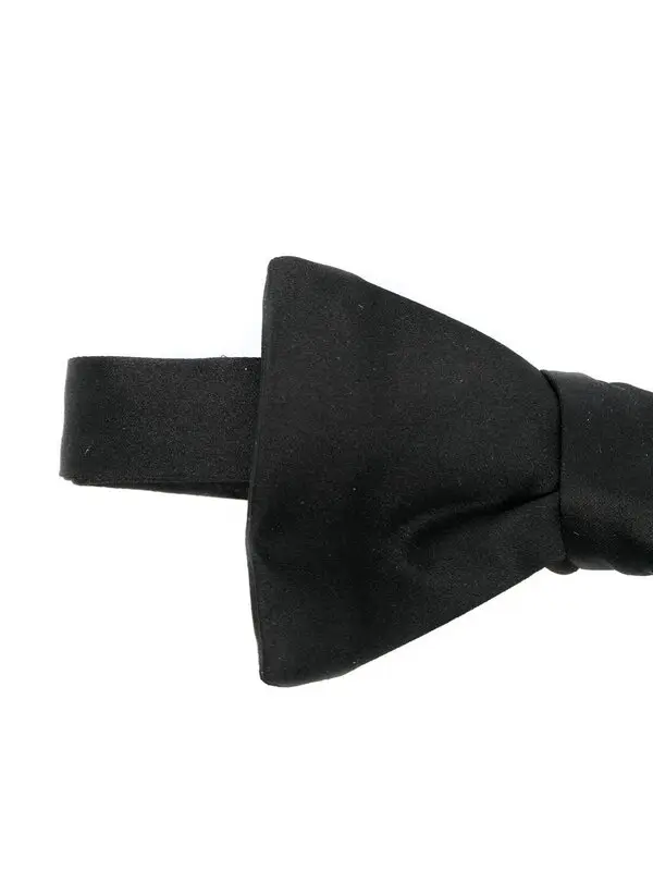 MAISON MARGIELA Silk Bow Tie