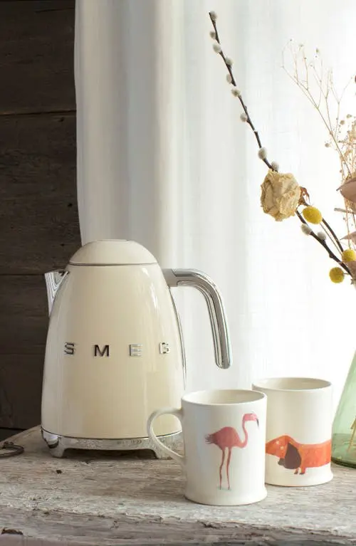 SMEG 50s Retro Style Electric Kettle - Pink
