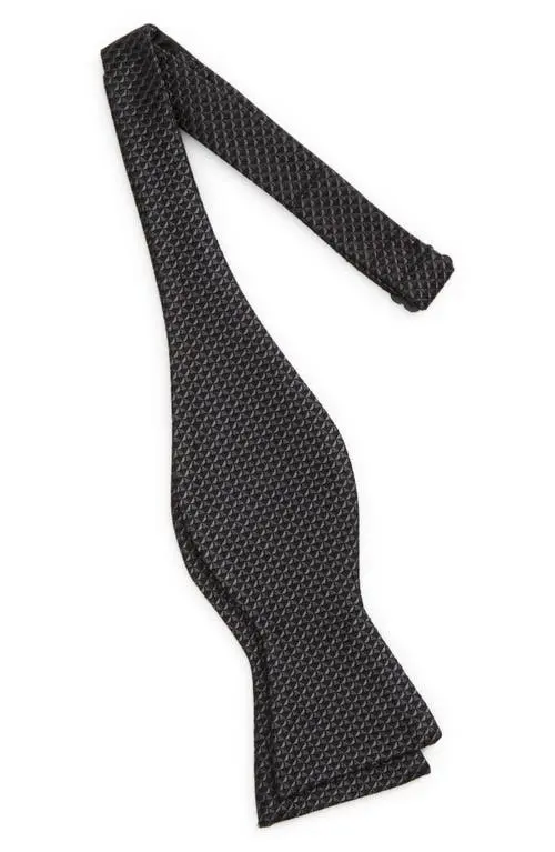 Nordstrom Solid Silk Bow Tie - Black
