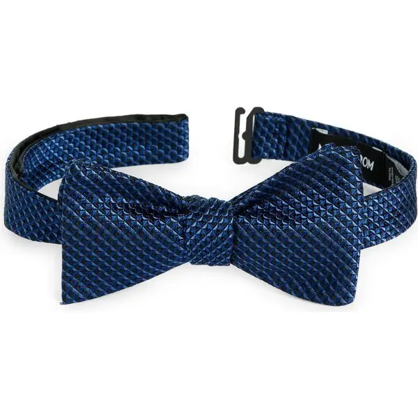 Nordstrom Solid Silk Bow Tie - Navy