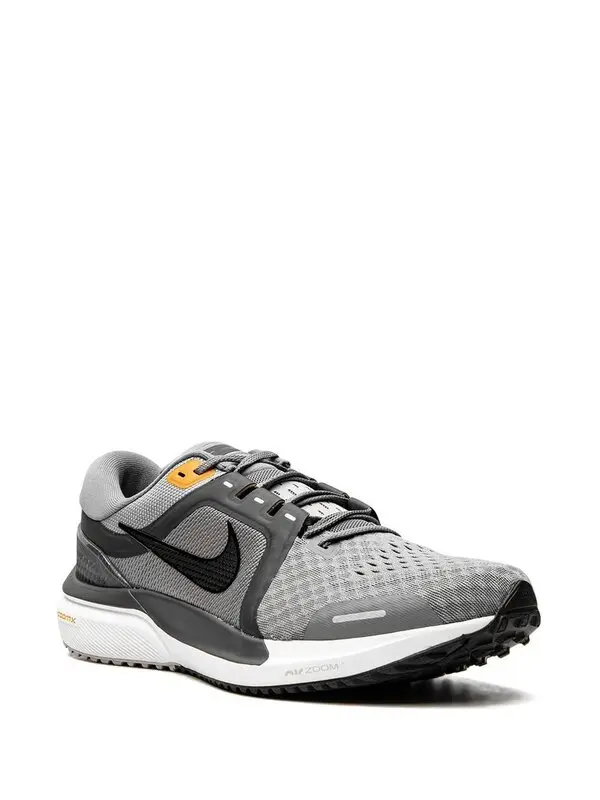 Nike Zoom Vomero 16 Sneakers - Grey