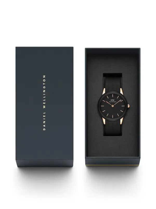 DANIEL WELLINGTON Iconic Motion 40mm - Black
