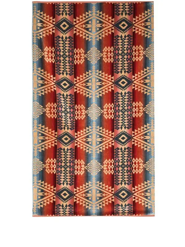 Pendleton Canyonlands Jacquard Towel - Red