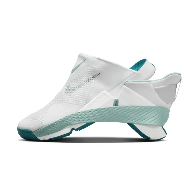 Nike Go Flyease Easy On/off Shoes