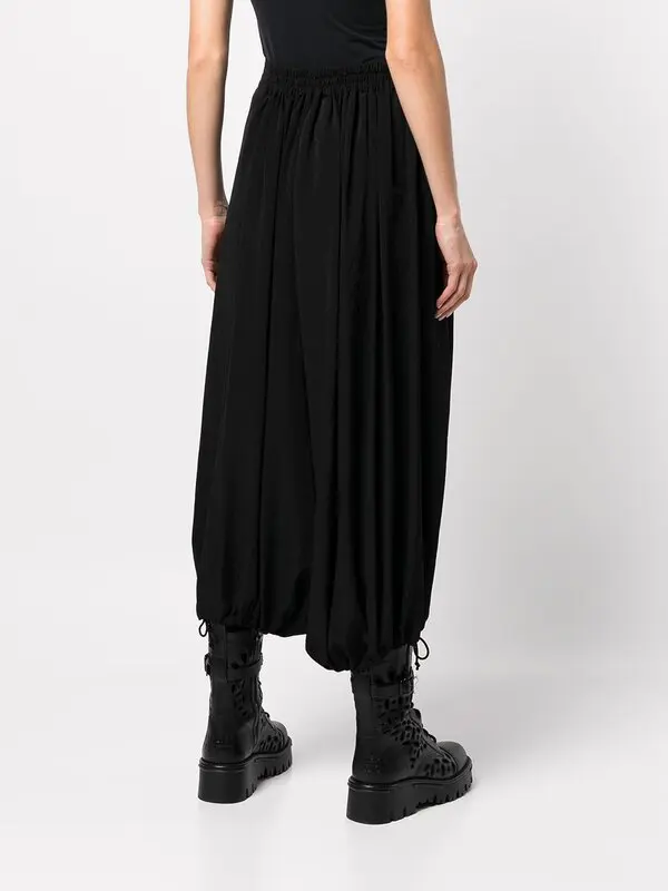 Y’s Cropped Tapered-leg Trousers