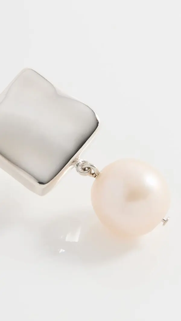 Agmes Small Luca Earrings - Pearl