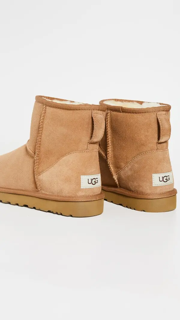 UGG Classic Mini Boots - Chesnut