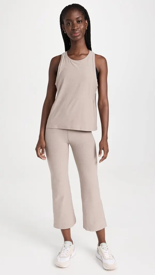 Beyond Yoga Featherweight Rebalance Tank