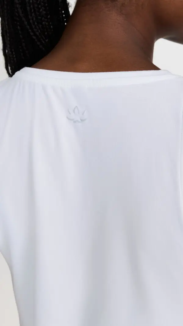 Beyond Yoga Featherweight Rebalance Tank - Cloud White