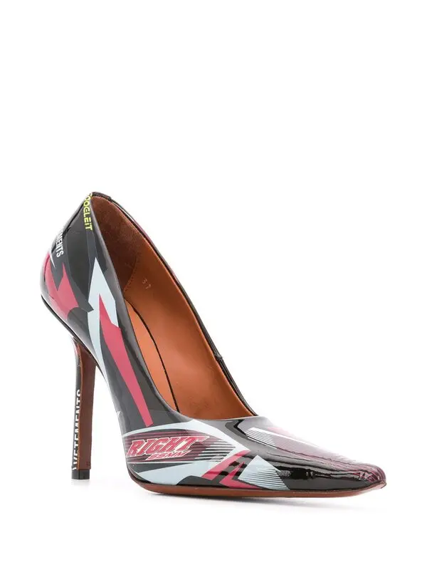 Vetements Logo Pointed Pumps