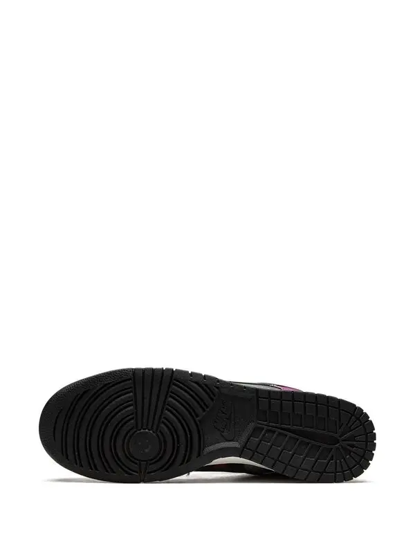 Nike Dunk Low Retro Premium Graffiti Sneakers - Black