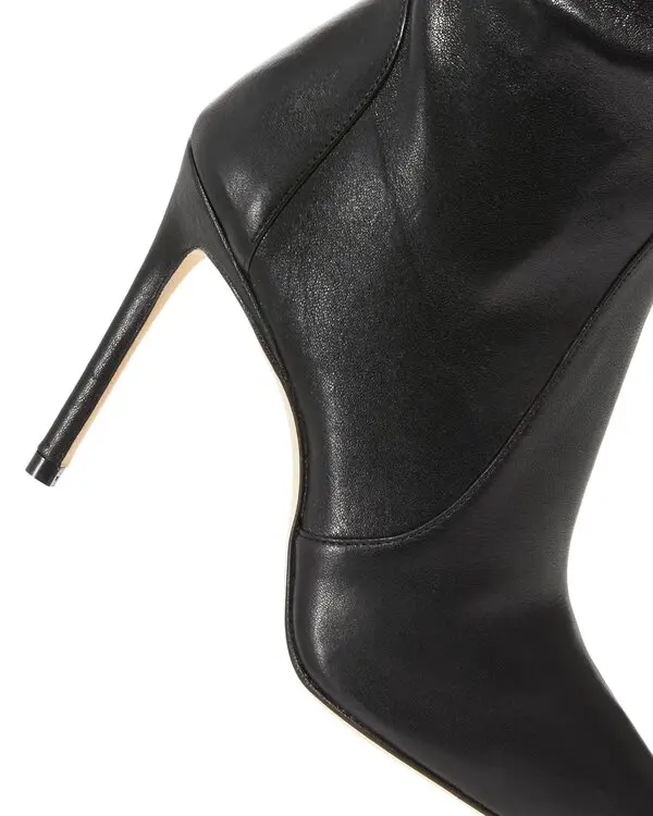 STUART WEITZMAN Ultrasturt 100 Pointed Toe Over-the-knee Boots