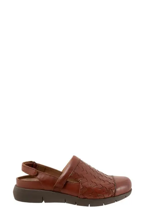 Softwalk Salina Ii Woven Clog