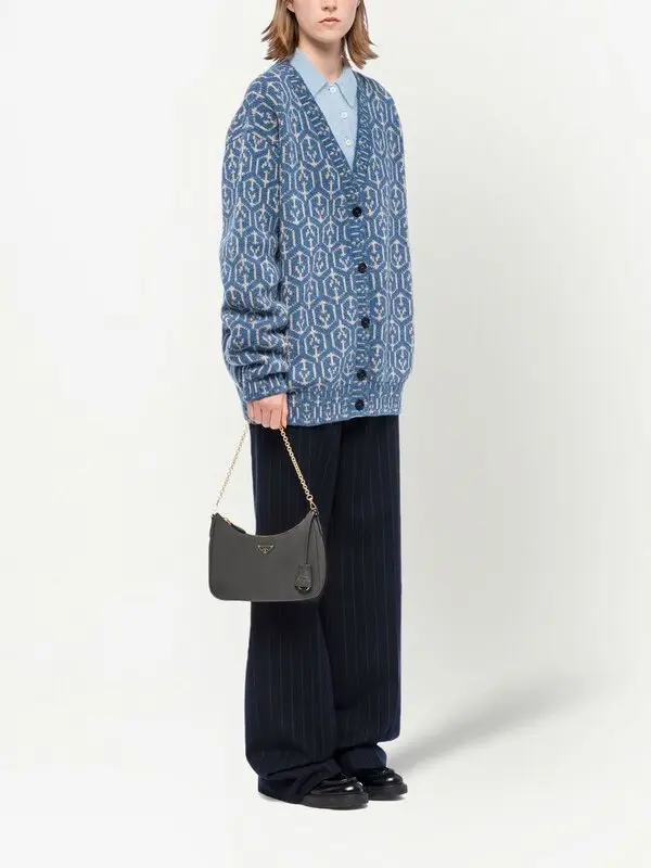 Prada Re-edition 2005 Shoulder Bag - Grey