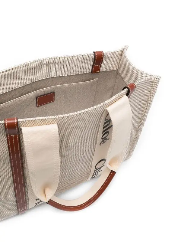 Chloé Woody Logo-print Tote - Neutrals