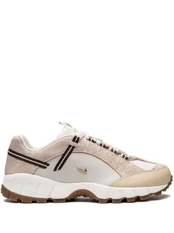 Nike X Jaquemus Air Humara Lx Sneakers - Neutrals