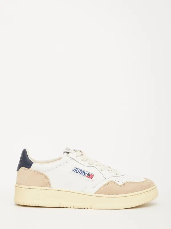 AUTRY Medalist Suede Sneakers