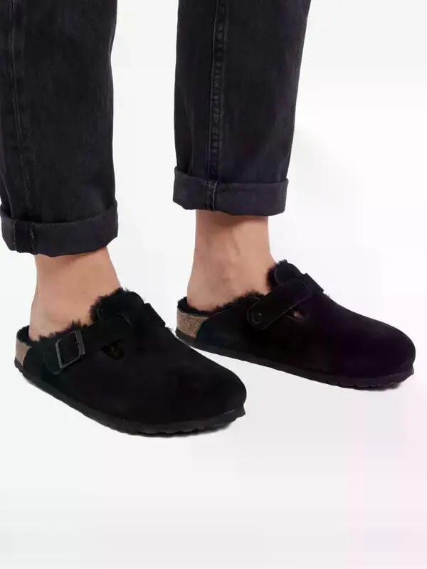 BIRKENSTOCK Boston Shearling Slippers - Black