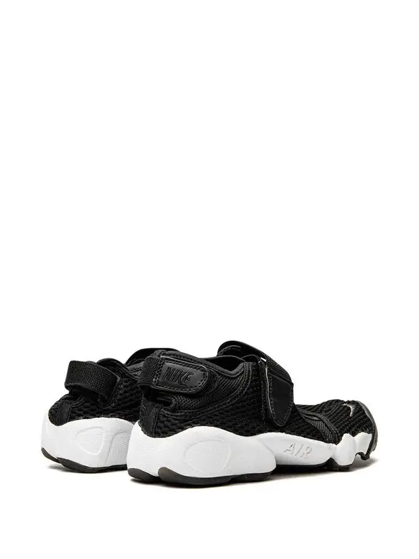 Nike Air Rift Breathe Sneakers