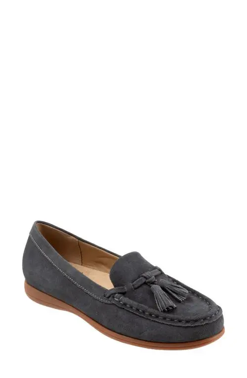 Trotters Dawson Tassel Loafer - Grey Suede
