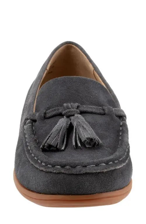 Trotters Dawson Tassel Loafer - Grey Suede