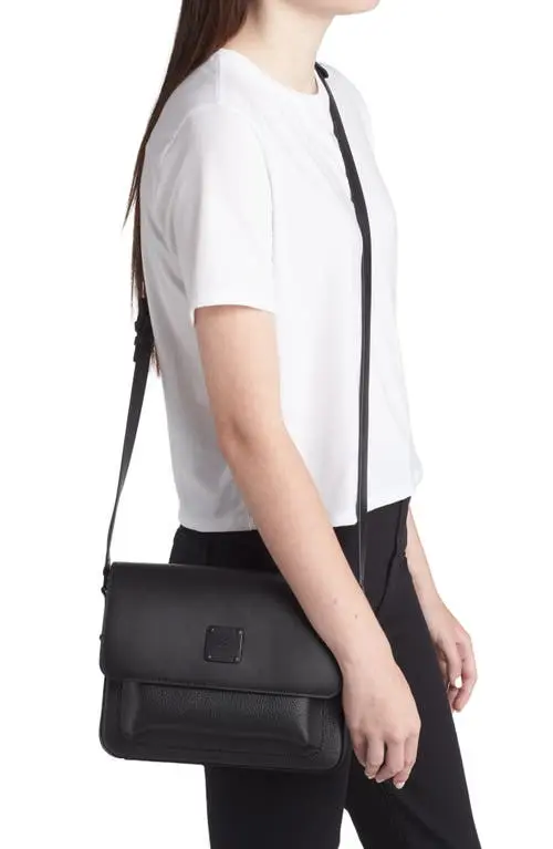 Mcm Klassik Small Messenger Bag