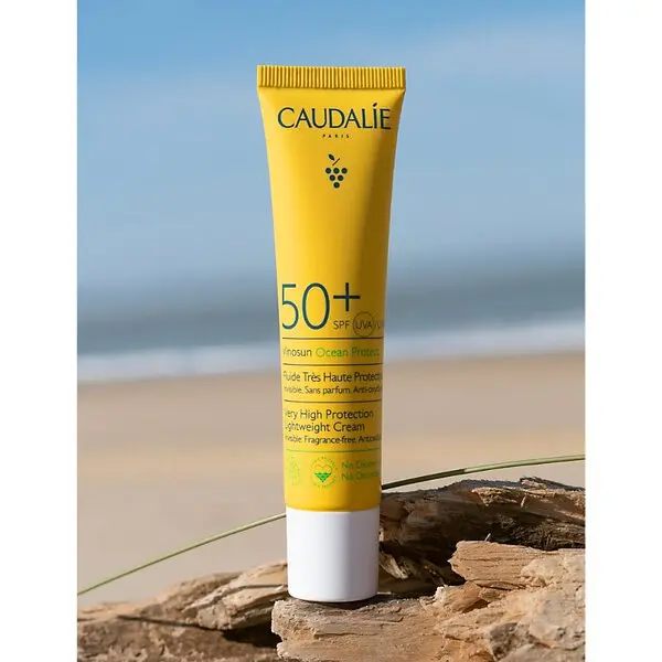 CAUDALIE Vinosun Very High Protection Lightweight Cream Spf50