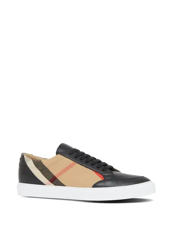 Burberry House Check Lace-up Sneakers - Black