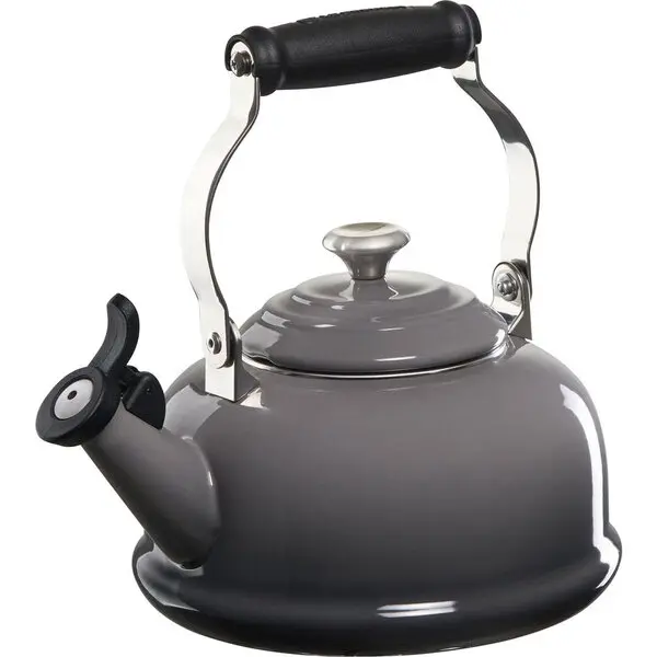 LE CREUSET Classic Whistling Tea Kettle - Oyster