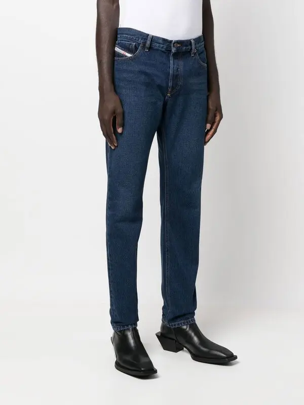 DIESEL® 1995 D-sark 007e6 Straight-leg Jeans - Blue