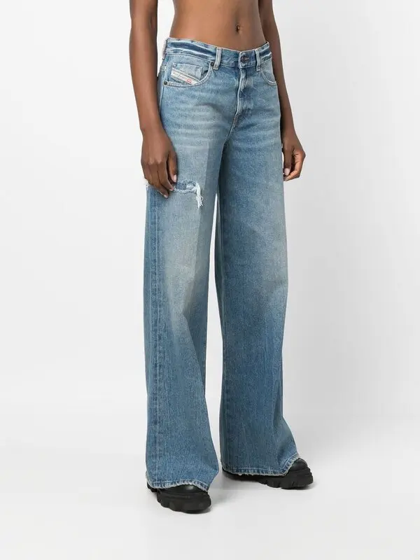 DIESEL® 1978 D-akemi 09d97 Bootcut Jeans - Blue