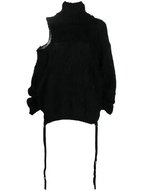 ANDREĀDAMO Cut-out Roll-neck Jumper