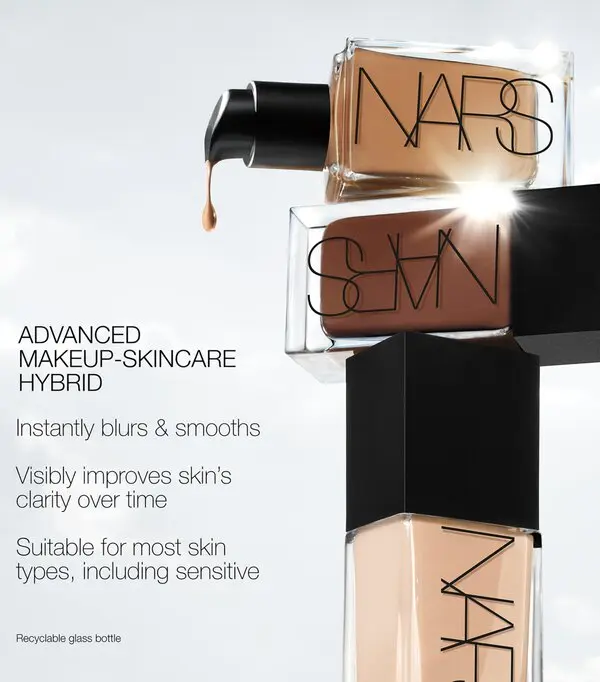 NARS Light Reflecting Foundation