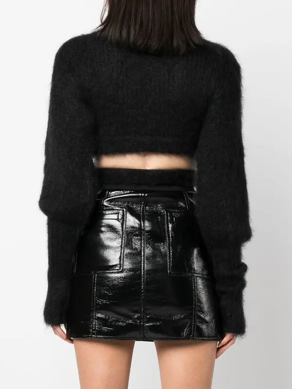 ANDREĀDAMO Cut-out Design Cropped Top