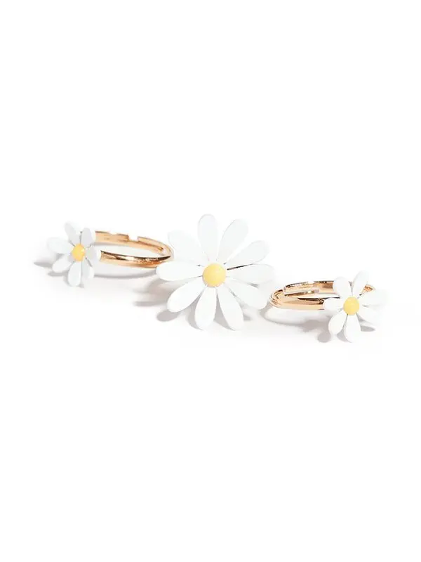 ROXANNE ASSOULIN Everythings Coming Up Daisy Rings