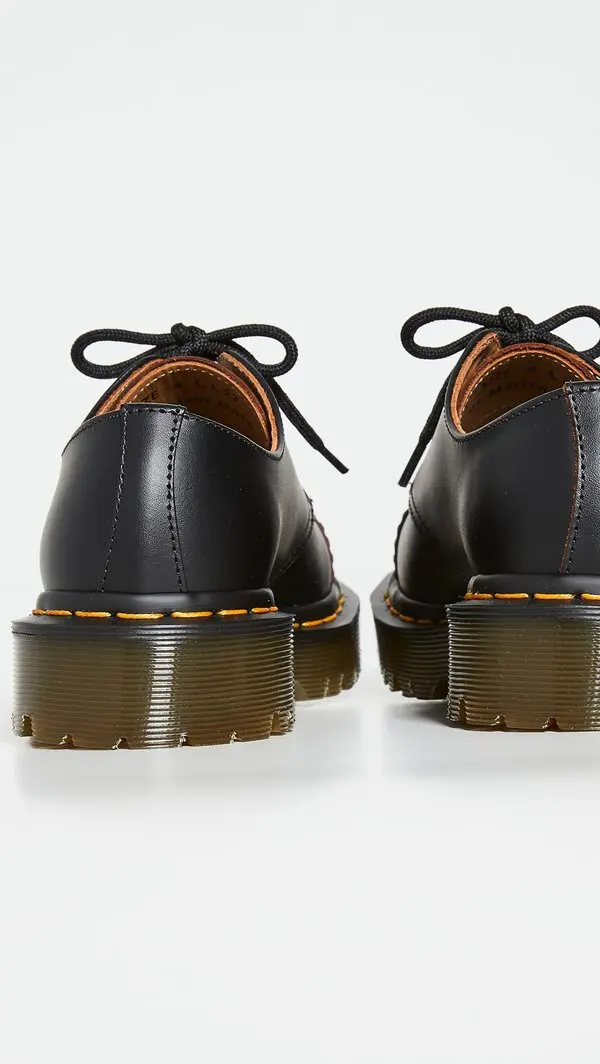 Dr. Martens 1461 Bex 3 Eye Toe Cap Oxford