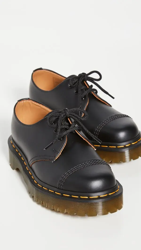 Dr. Martens 1461 Bex 3 Eye Toe Cap Oxford