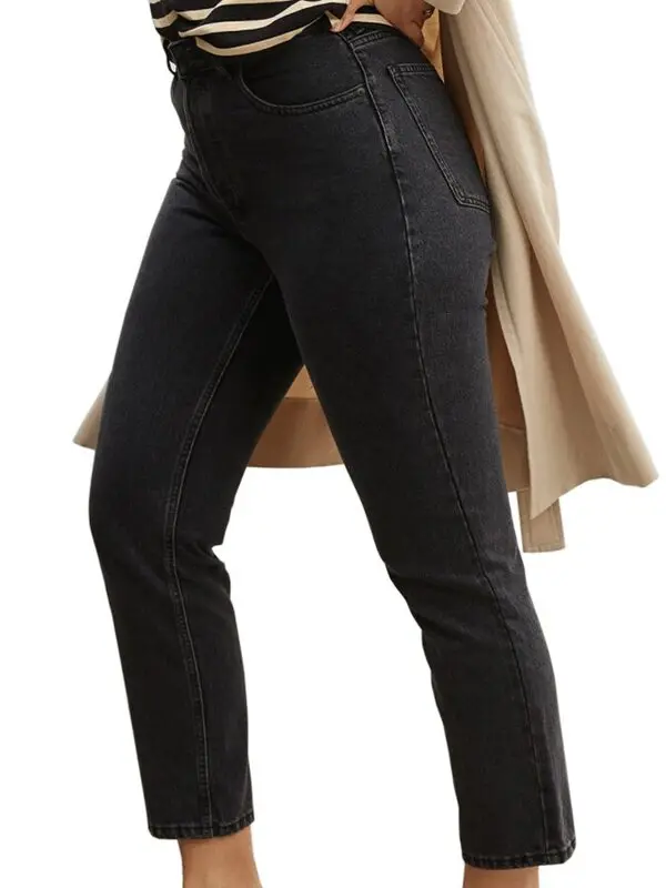 EVERLANE The Curvy '90s Cheeky Jean