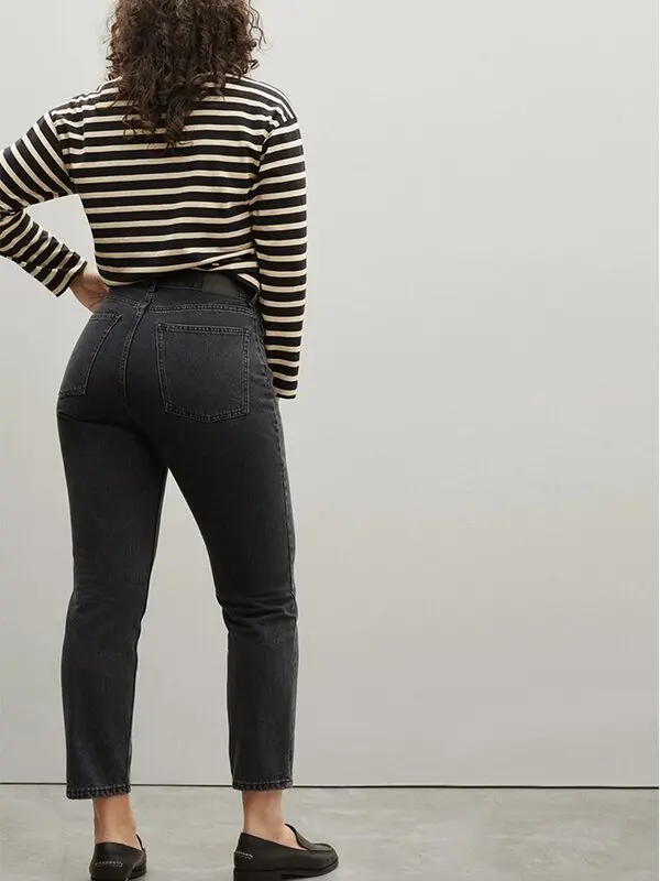 EVERLANE The Curvy '90s Cheeky Jean