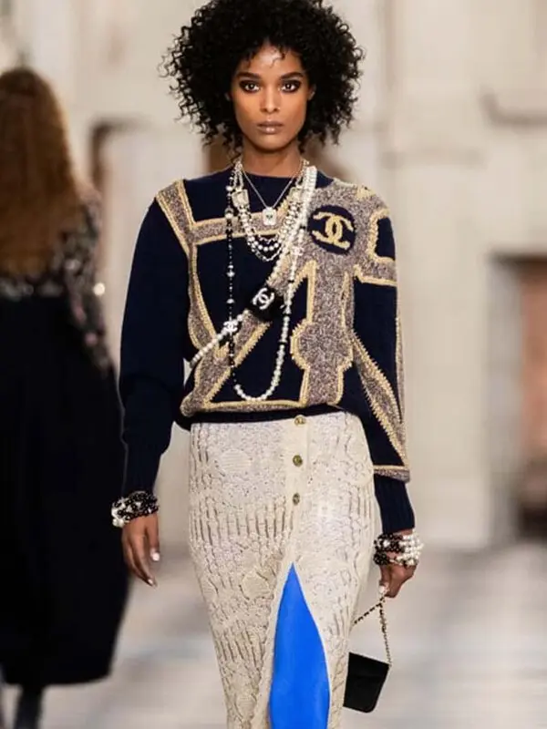 Chanel Pullover