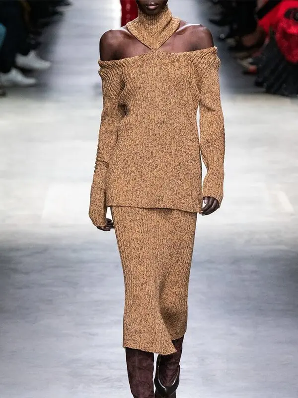 CHRISTOPHER KANE Merino Wool Cut-out Turtleneck Sweater