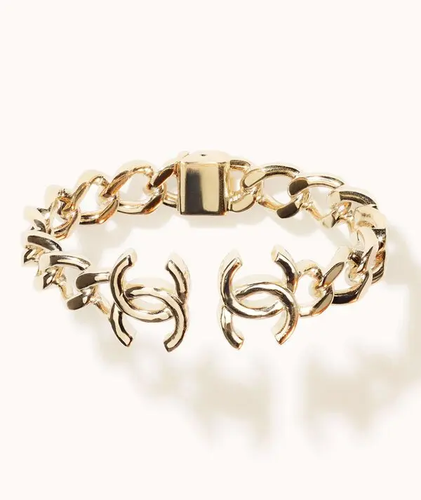 CHANEL Cuff