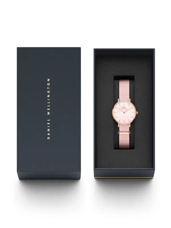 DANIEL WELLINGTON 28 Petite Coral Watch