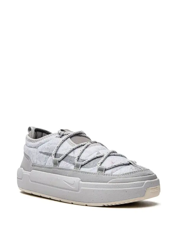 Nike Offline Pack Light Sneakers
