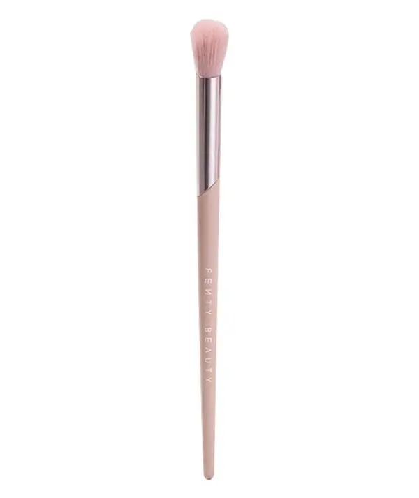FENTY BEAUTY Tapered Blending Brush 210