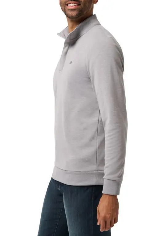 Travis Mathew Cloud 2.0 Quarter Zip Pullover - Heather Medium Grey