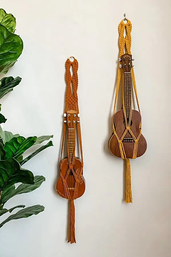I WOULD RATHER KNOT Macrame Ukulele Hanger - Peacock Blue